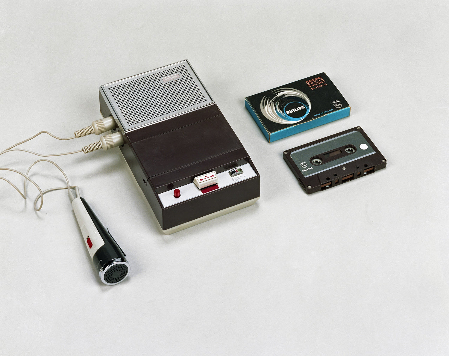 History Of Cassette Tapes Part 2 The Birth Of The Compact Cassette